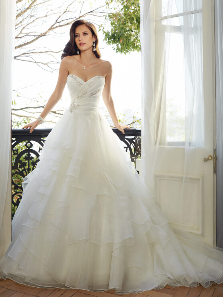 25 Best Wedding Dresses for Tall Brides in 2024 - Royal Wedding