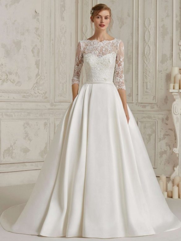 73 Best White Wedding Dresses in 2021 - Royal Wedding