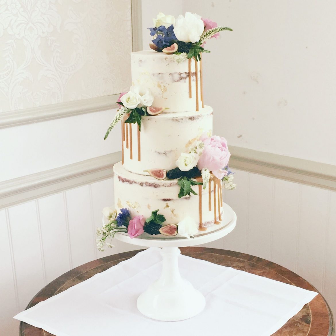 15 ideas for your wedding cake stand - Royal Wedding