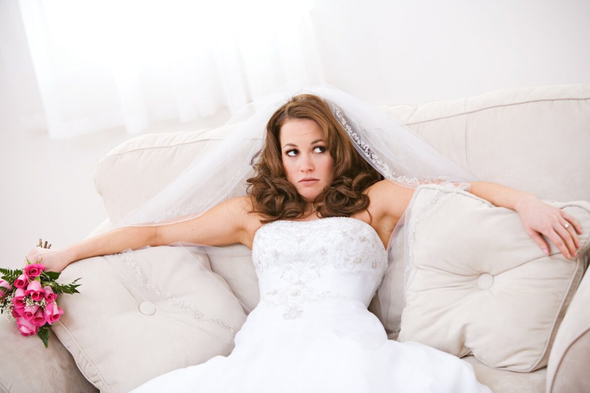 5 Stress Management Tips for Anxious Brides - Royal Wedding