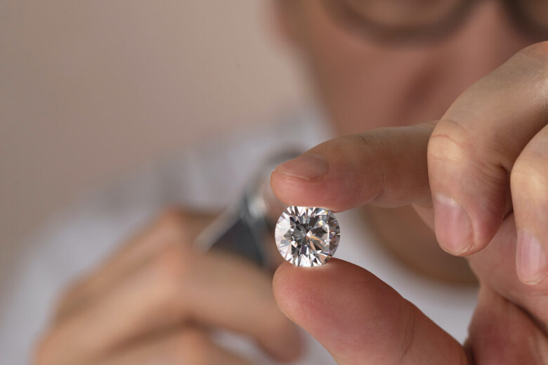 Where Does the Explosive Popularity of Artificial Diamonds Come From ...
